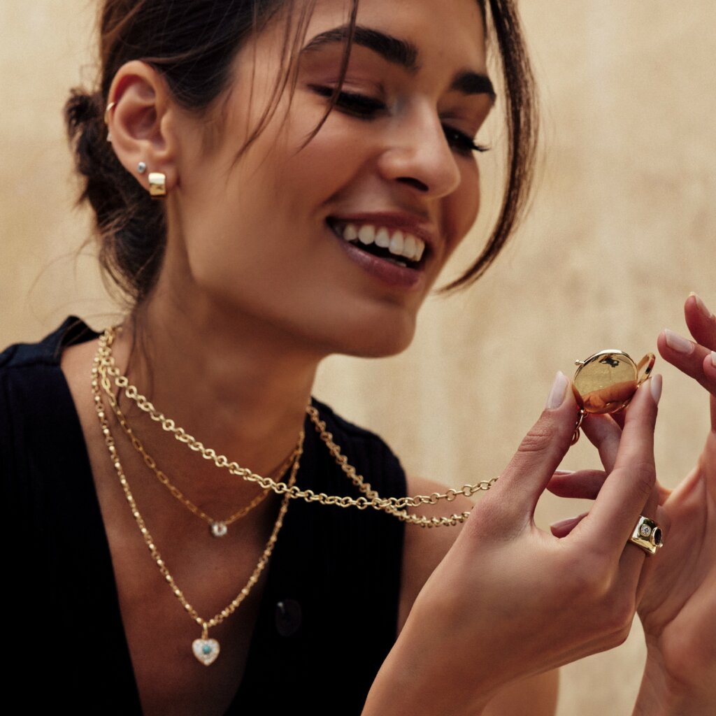 Trend Report: Lockets and a Return to Romance - The Couture Show